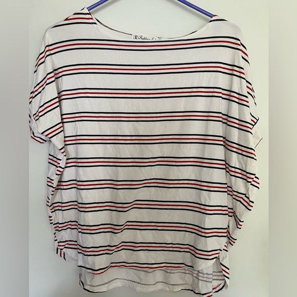 Fighting Eel | Tops | Fighting Eel Top | Poshmark